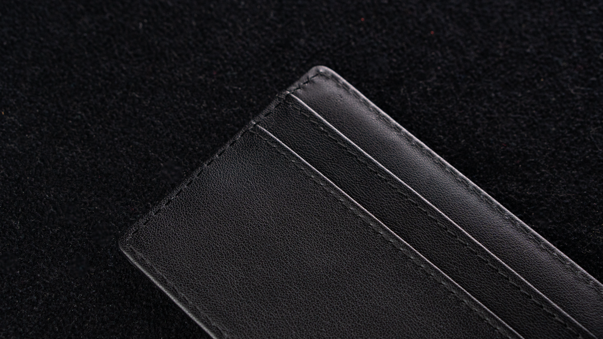 Razor Wallet by Dee Christopher - Genuine Leather | Wunderground Magic